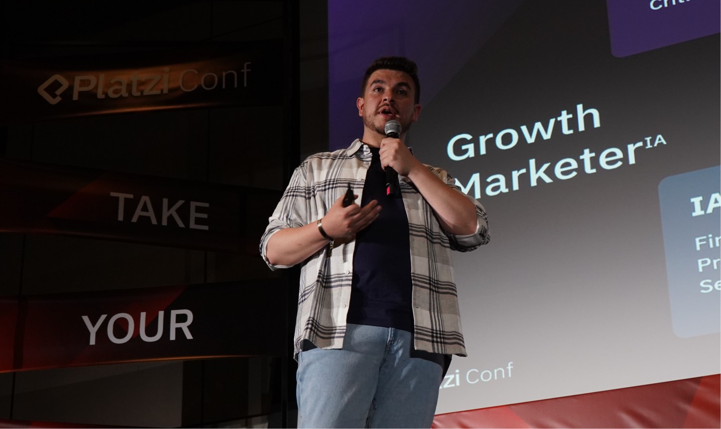 Especialista en marketing, producto y embudos de venta - Milton Suarez Salazar